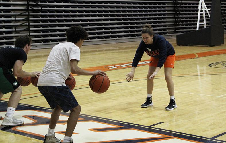 Falcons learn the basics from Chukars | Local Sports News ...