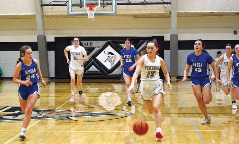 Vikings sweep Bulldogs at home in showdown between rivals | Local ...