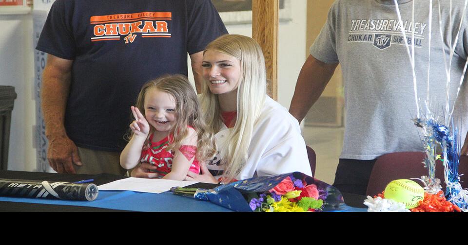 Jordan Barrett takes her talents to TVCC | Local Sports | argusobserver.com