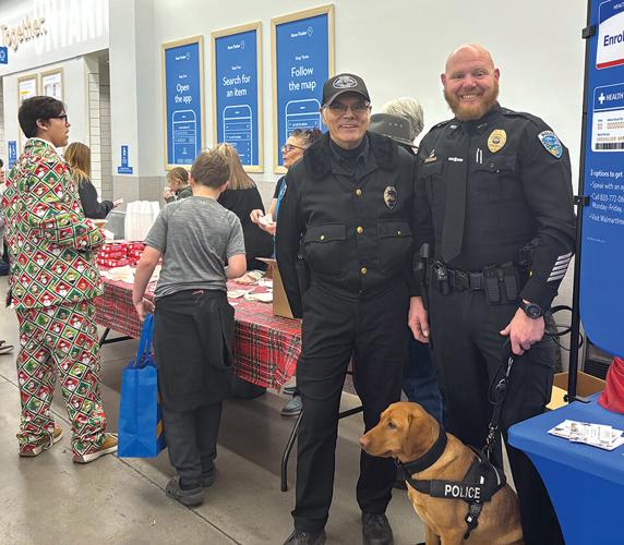 Weiser officers participate in Shop With a Cop event | Valley Life ...