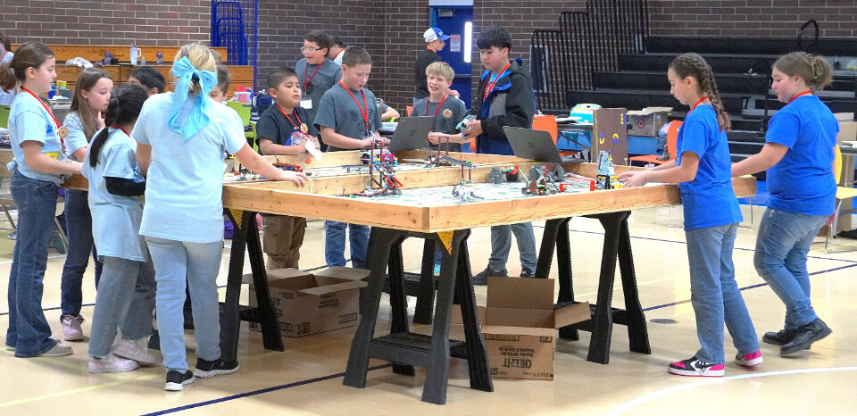 Local robotics students head to state championship | News ...