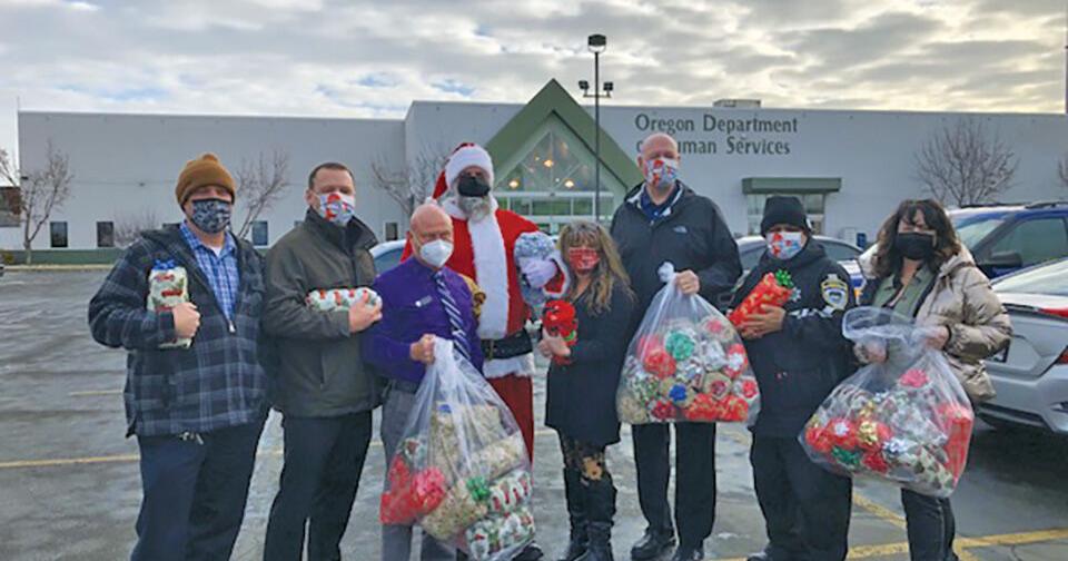Snake River Correctional Institution holds blanket drive | Valley Life ...