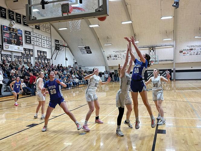 Vikings sweep Bulldogs at home in showdown between rivals | Local ...