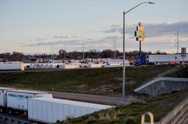 Update: I-84 re-opened at about 2 a.m. Thursday morning | Breaking News ...