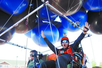 Weather stops tandem lawn chair balloon flight | Local News ...