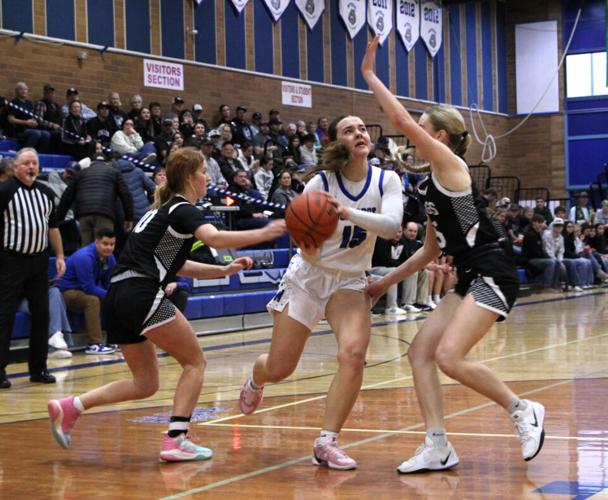 Vale girls bring winning streak to 10 over the weekend | Local Sports ...