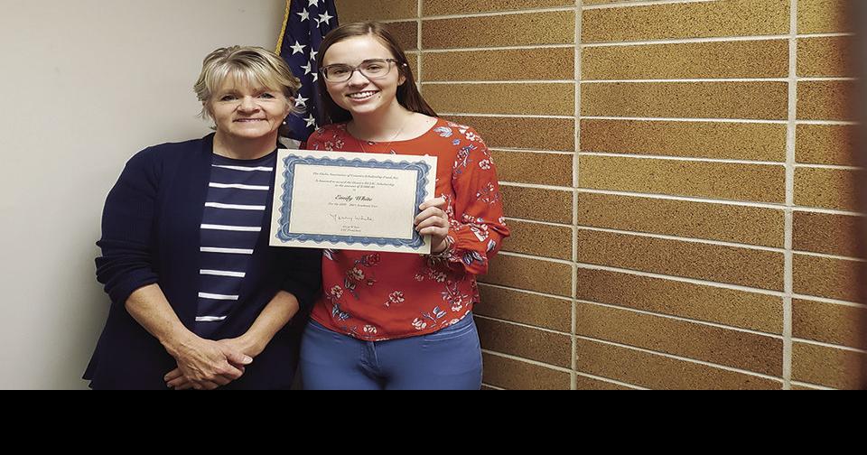 Emily White earns scholarship for college | Features | argusobserver.com