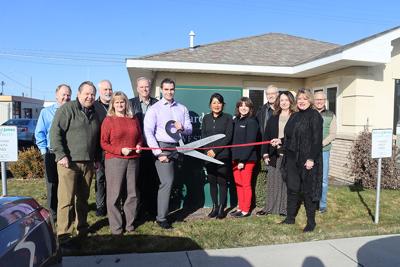 Chamber welcomes Edward Jones: Robert Van Idour to Ontario | Business ...
