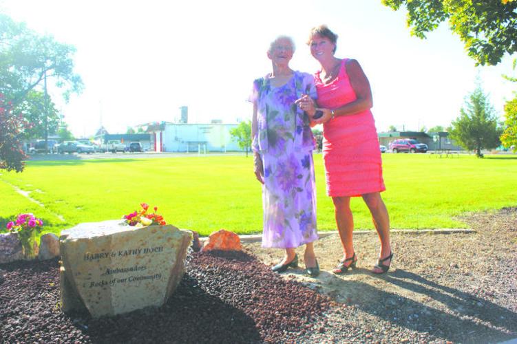 Memorial names Harry Hoch and wife as ‘rocks of our community’ | Local ...