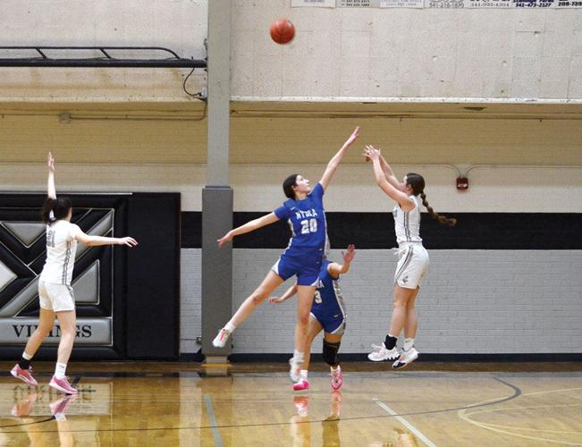 Vikings sweep Bulldogs at home in showdown between rivals | Local ...