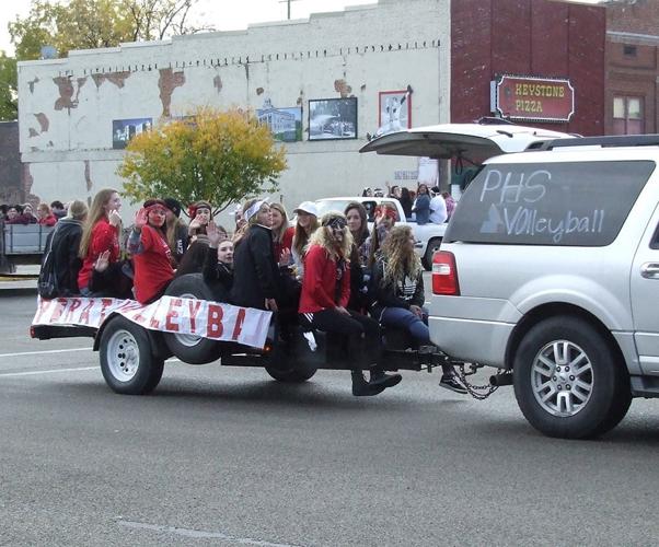 Pirates set sail through downtown Payette during Homecoming week ...