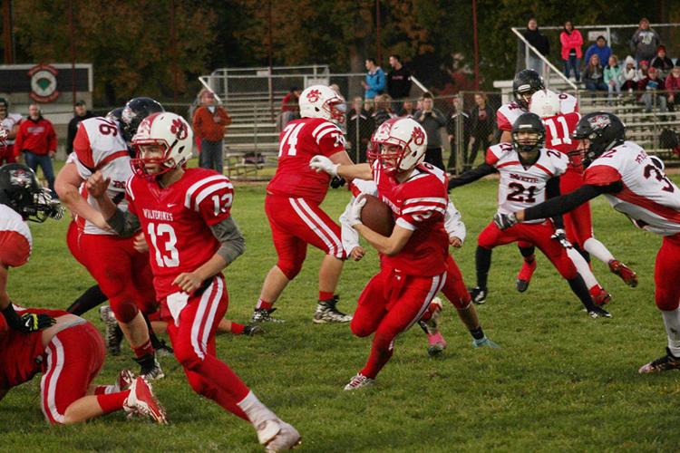 Weiser survives to beat Payette 19-15 and secure playoff berth | Local ...