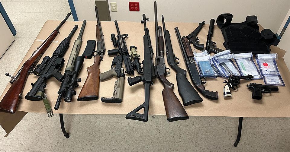 Police find guns and body armor in suspected meth dealer's house | News ...