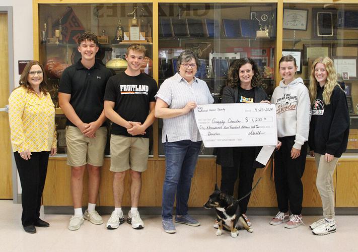 Fruitland National Honor Society supports Grizzly Corridor | News ...