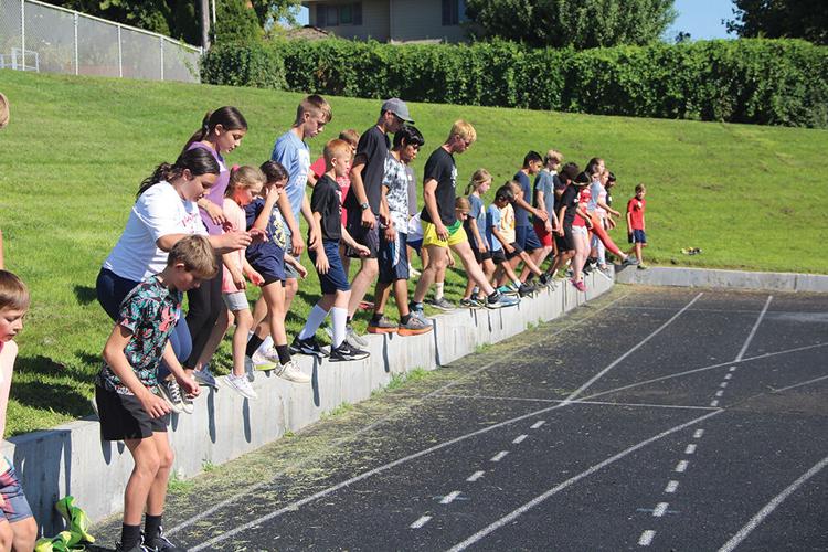 Joe Delgado leads youth athletes through speed and power camp | Local ...