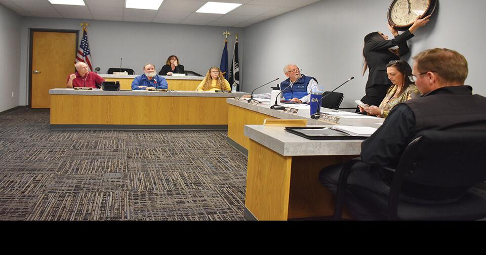 Cities’ officials react to death of Dan Chadwick | News | argusobserver.com