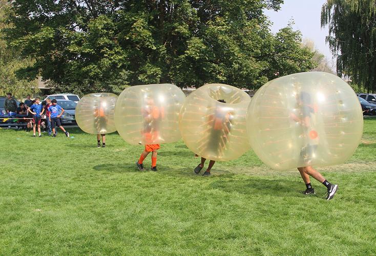 Hundreds of families flock to the park for annual fun day | Valley Life ...