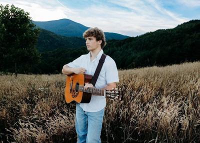 Hayden Walker gets full scholarship to W&L | Arts And Entertainment ...