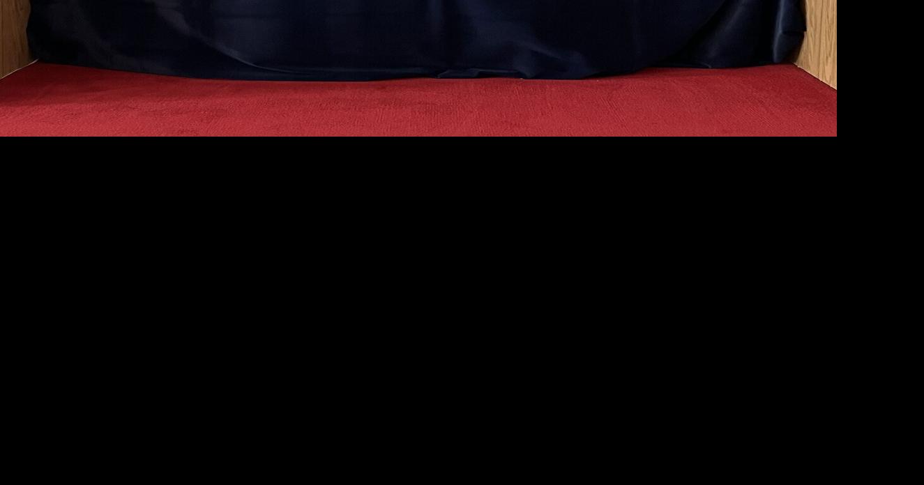 Mountain Laurel Moravian Fellowship creates its first traditional putz ...