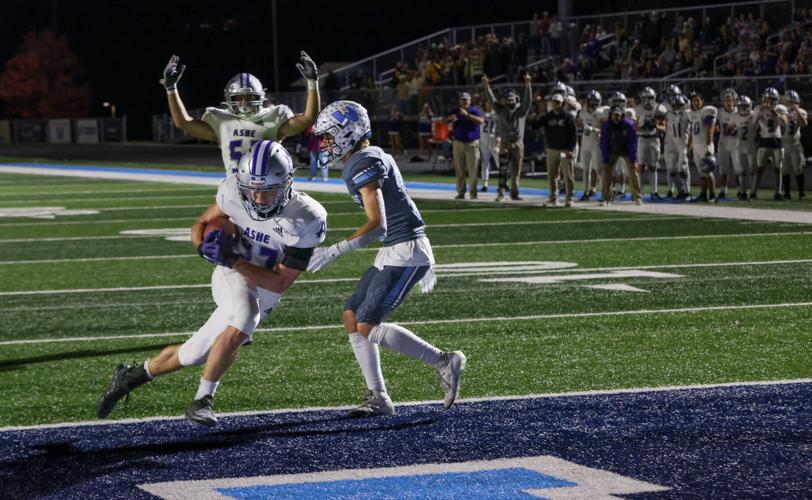 Hampton named NW 3A/4A Coach of the Year; Peters takes home Offensive ...