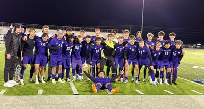 Husky soccer reaps rewards with All-State, All-Region honors | Sports ...