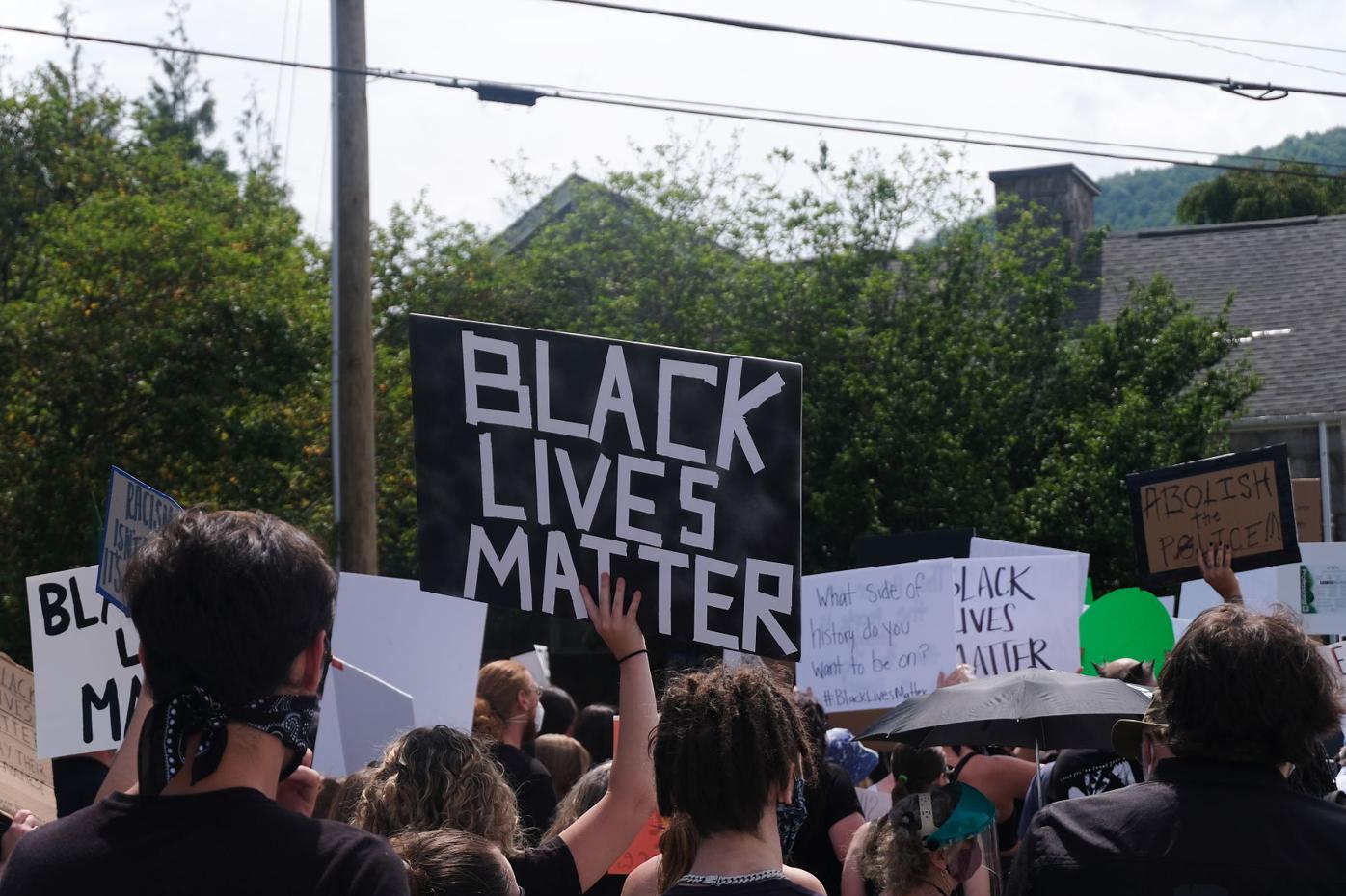 Protesters march in West Jefferson against police brutality and racism ...