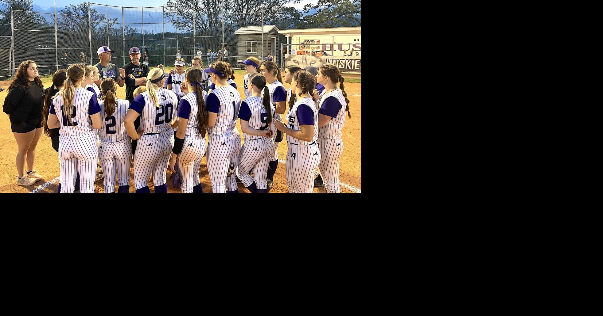 Husky baseball, softball hit the road for playoff openers | Sports ...