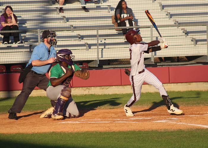 Eagles best Gryphons on baseball diamond | Sports | ashleynewsobserver.com