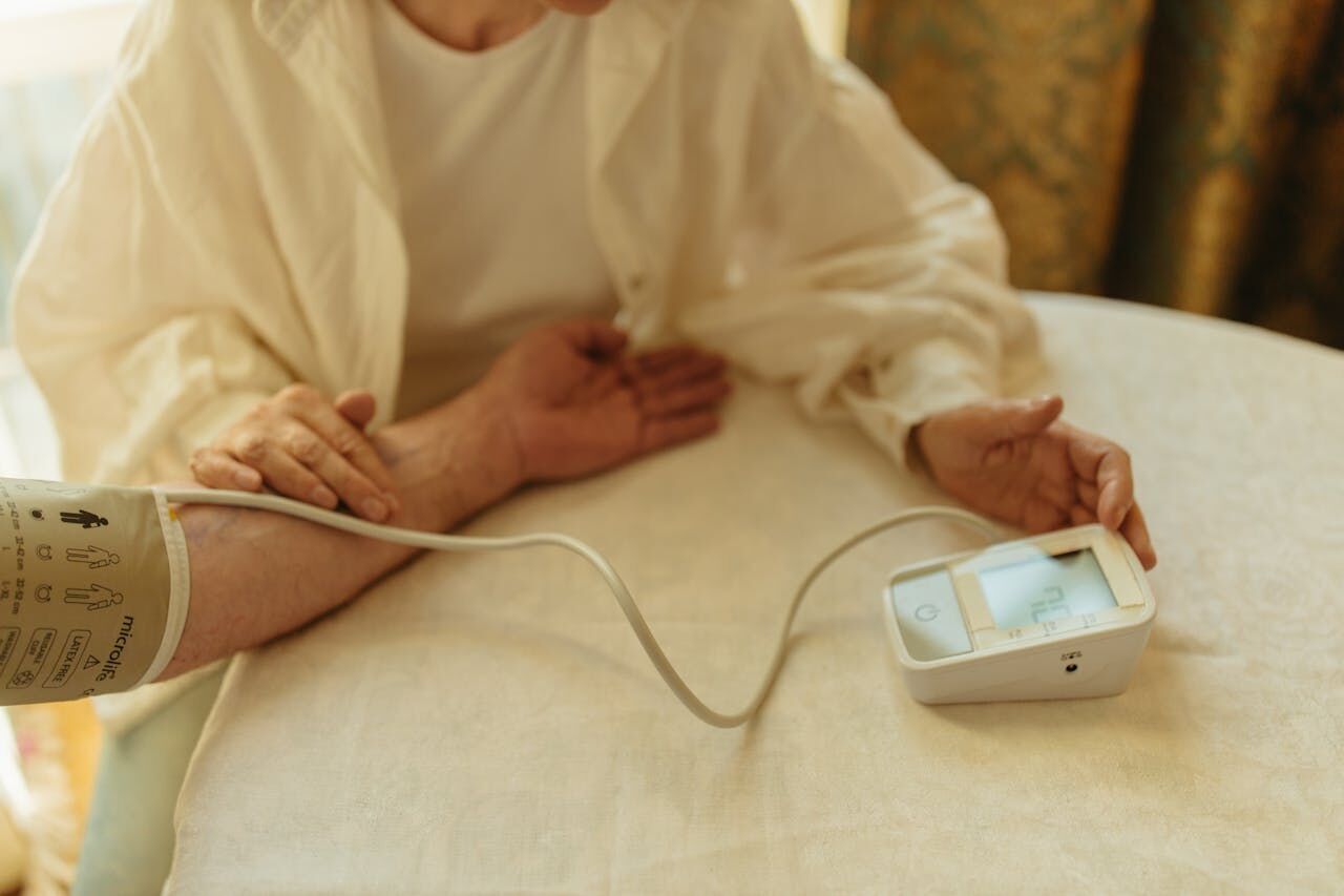 Study finds high blood pressure may be one driver of dementia risk ...