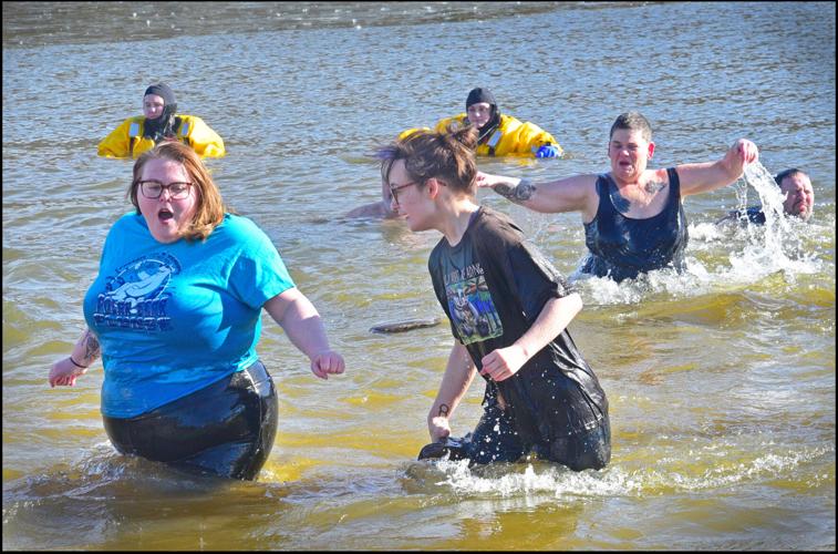 About 200 people participate in Polar Bear Plunge | News ...