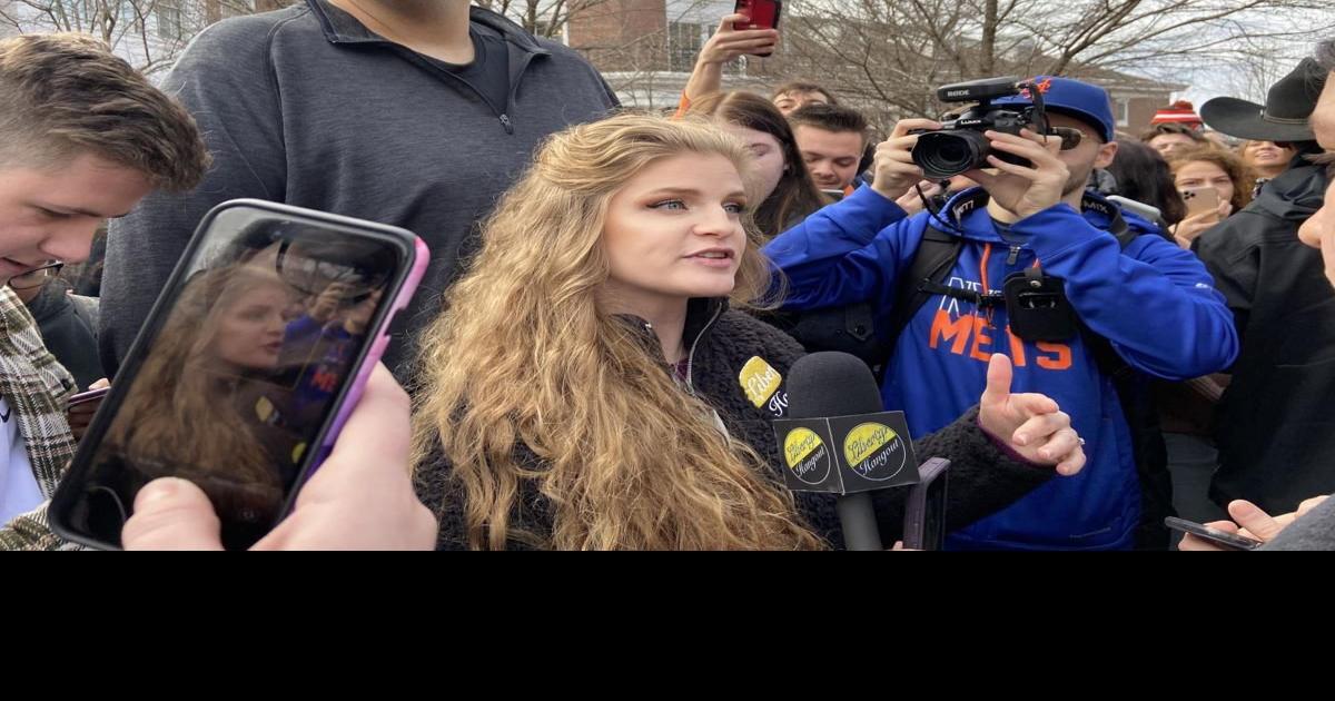 Kent State gun girl vows to return to OU | News | athensmessenger.com