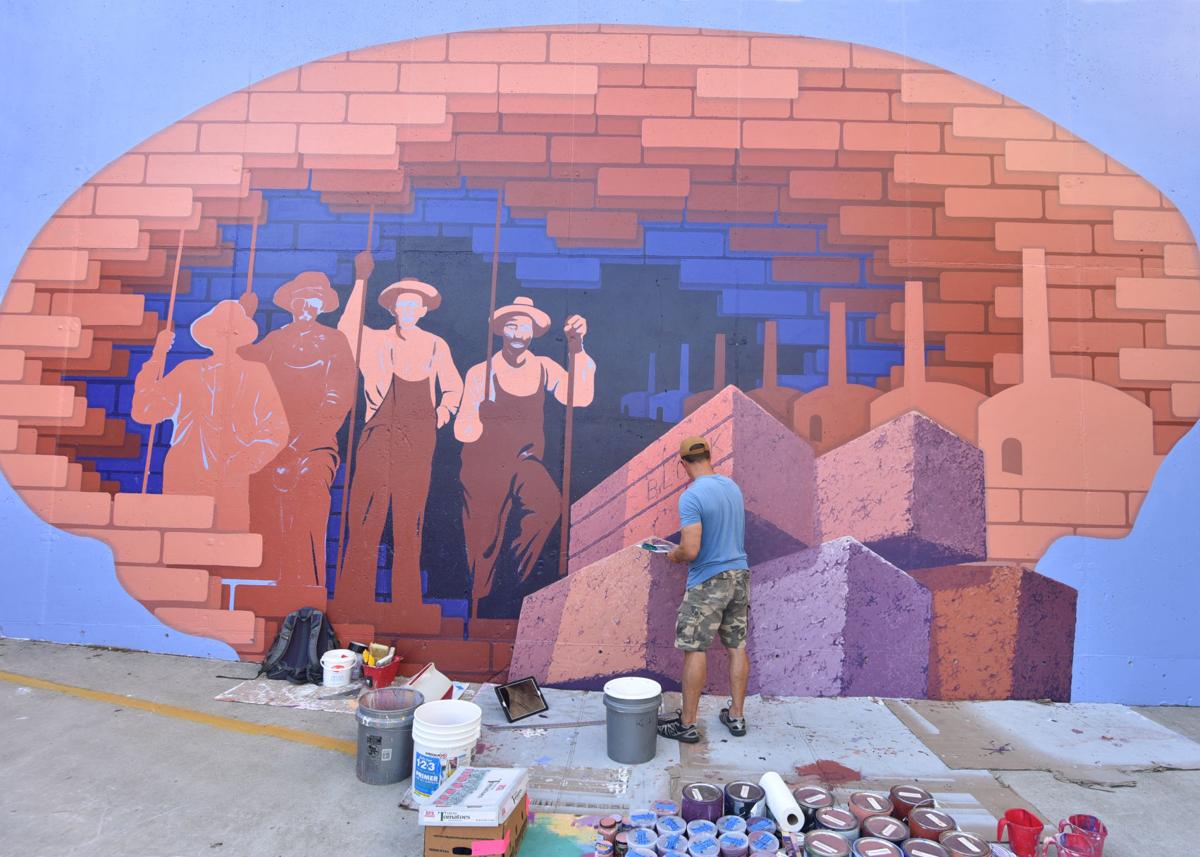 New mural reflects history of Stimson Avenue area | News ...