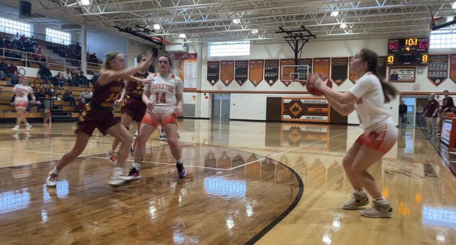 Federal Hocking survives late push from Nelsonville-York over the ...