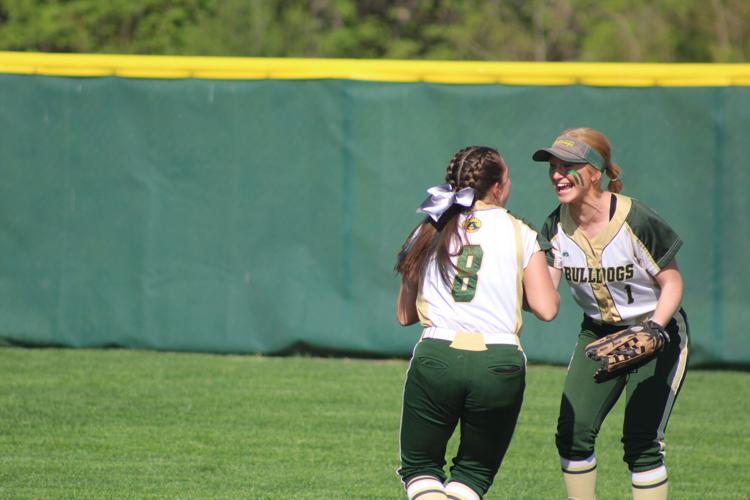 Lady Bulldogs thrash Warren for Sectional title | Sports ...