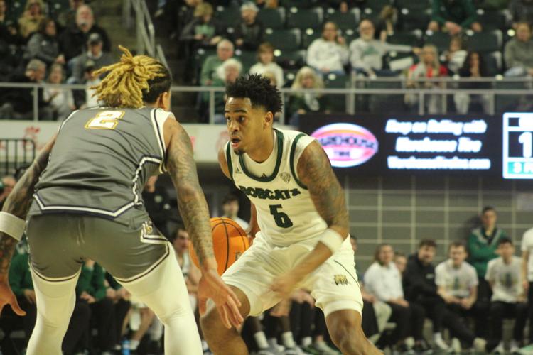 Shorthanded Bobcats survive scare; grab momentum with battle over Kent ...