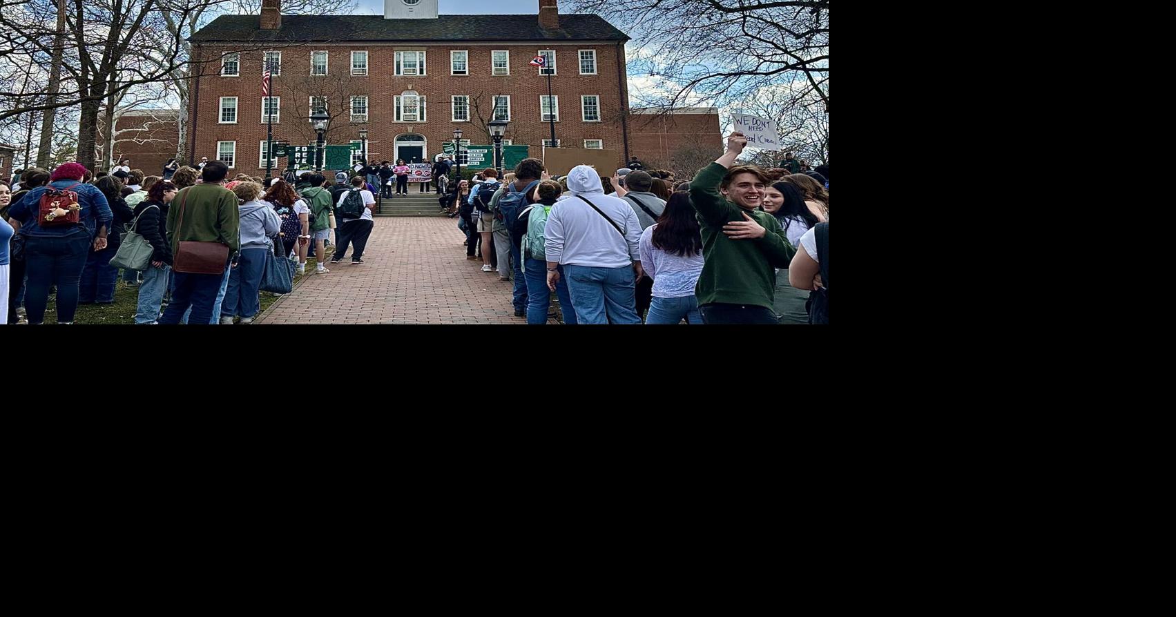 OU President Gonzalez responds to students following SB1 protest | News ...