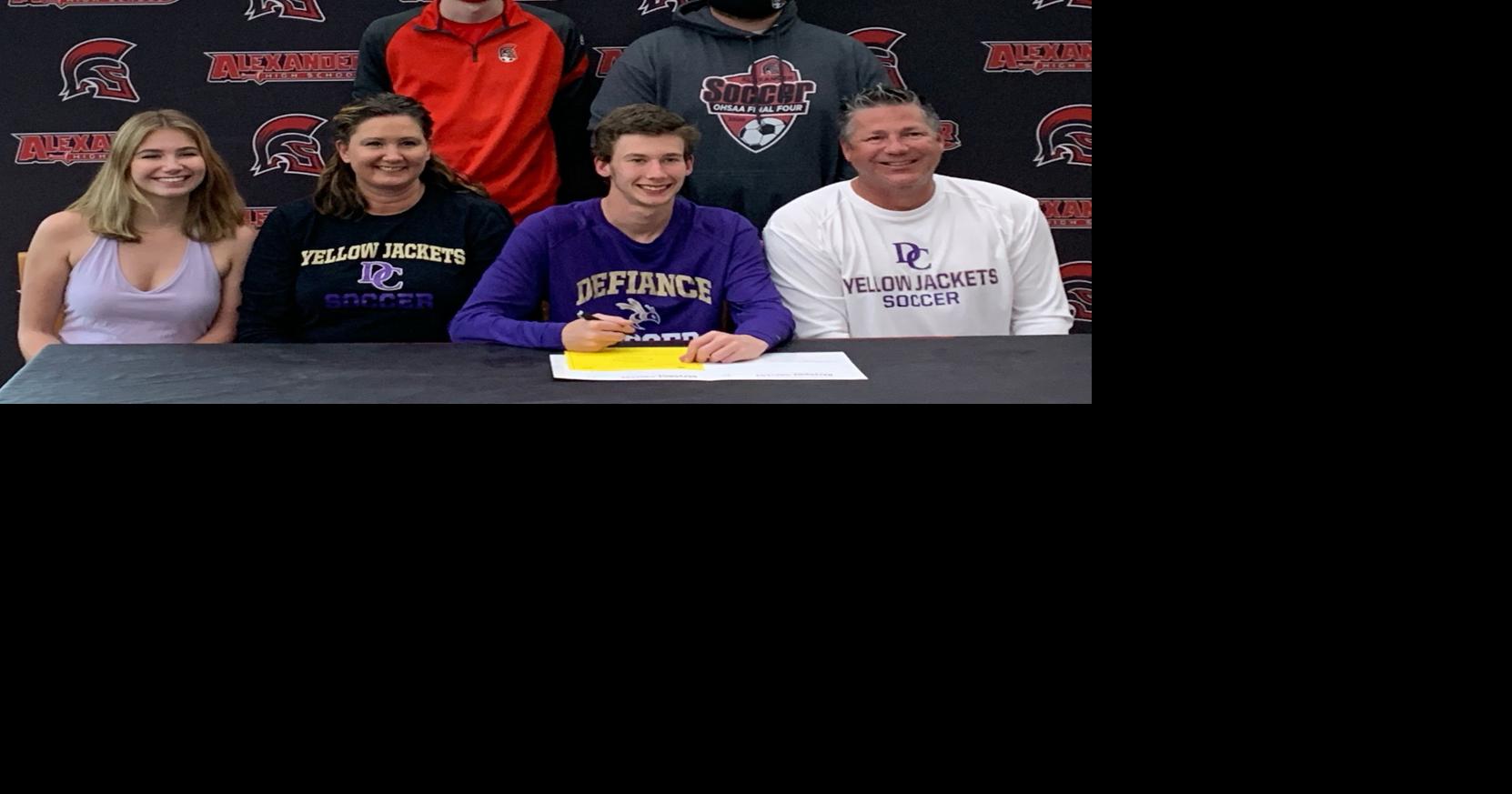 Fritchley signs with Defiance | Local Sports | athensmessenger.com