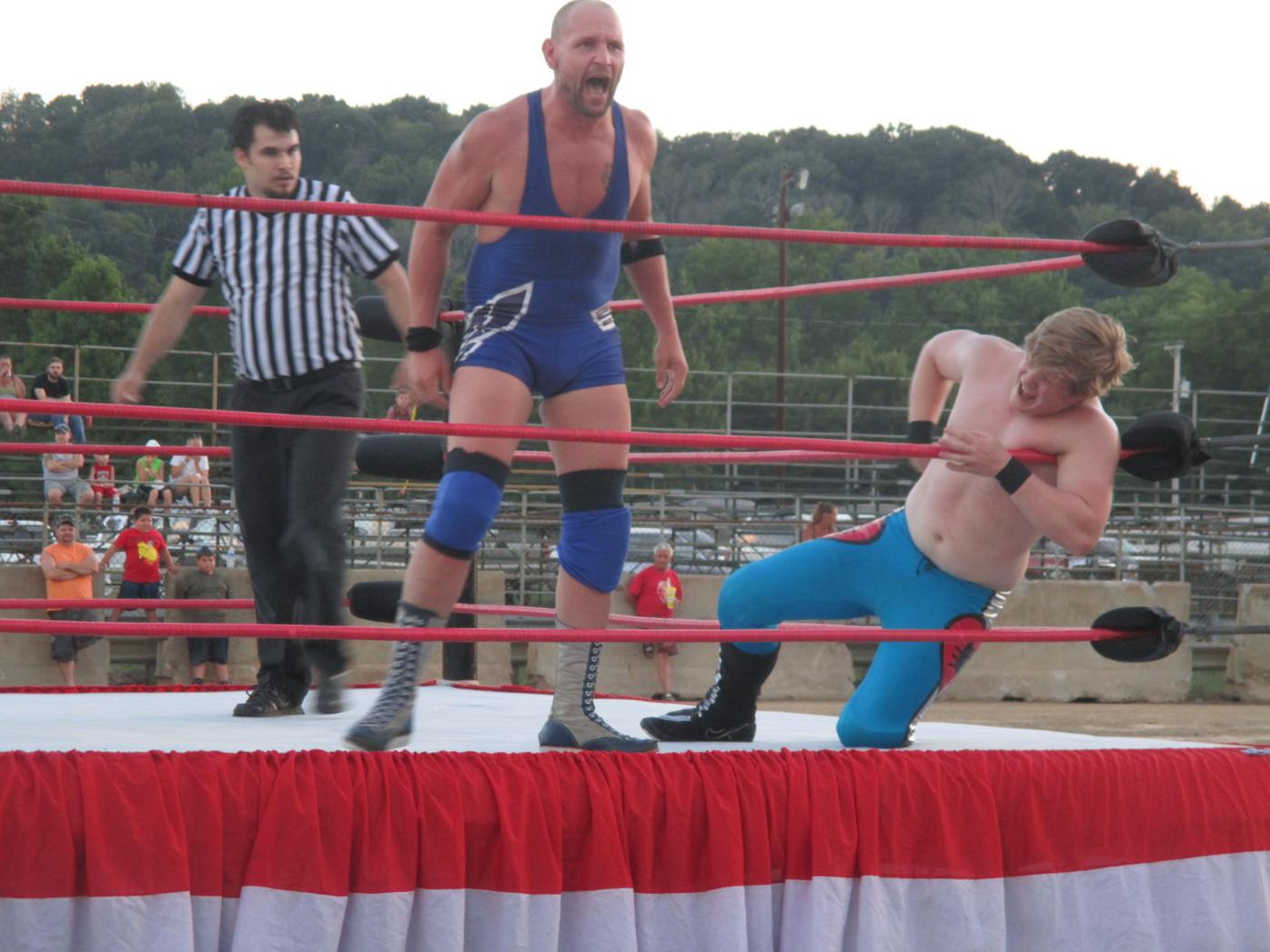 Pro Wrestling debuts at fair with quite a large crowd enjoying match ...