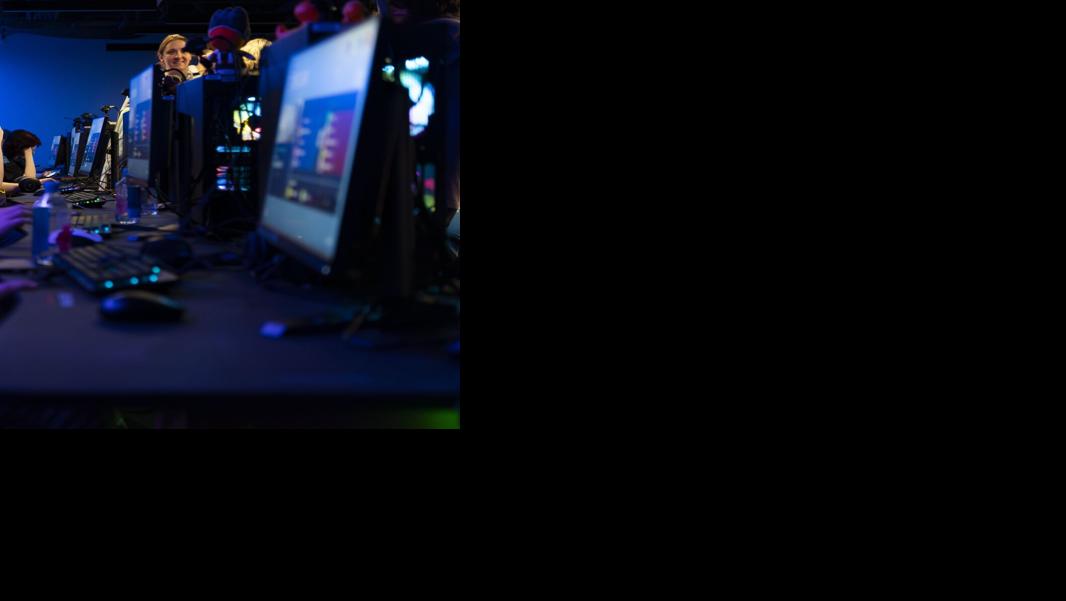 Ohio University Esports Arena hosts high school regional tournament | Connect | athensmessenger.com