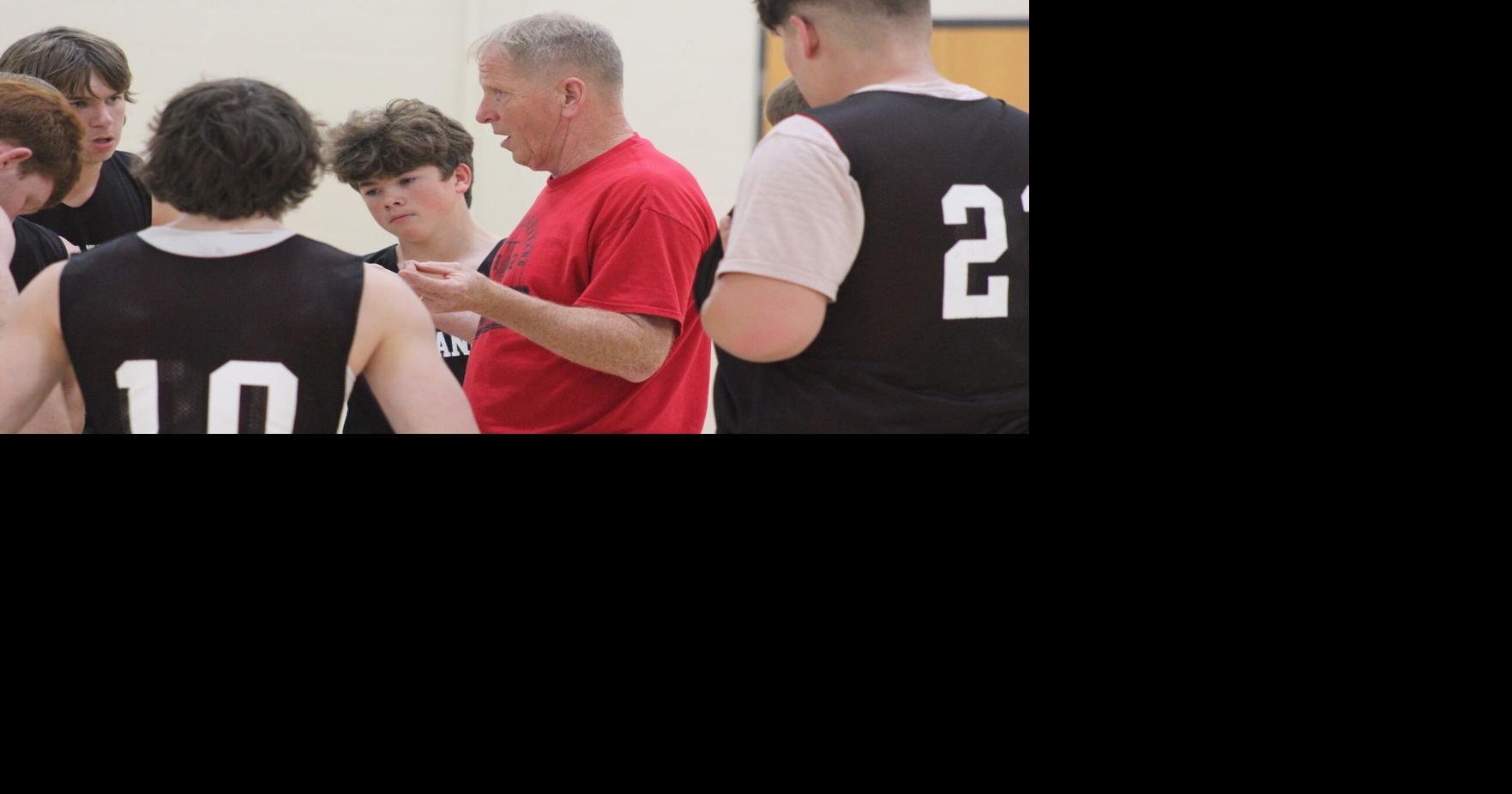 Alexander basketball looks to grow as a team after massive turnover ...