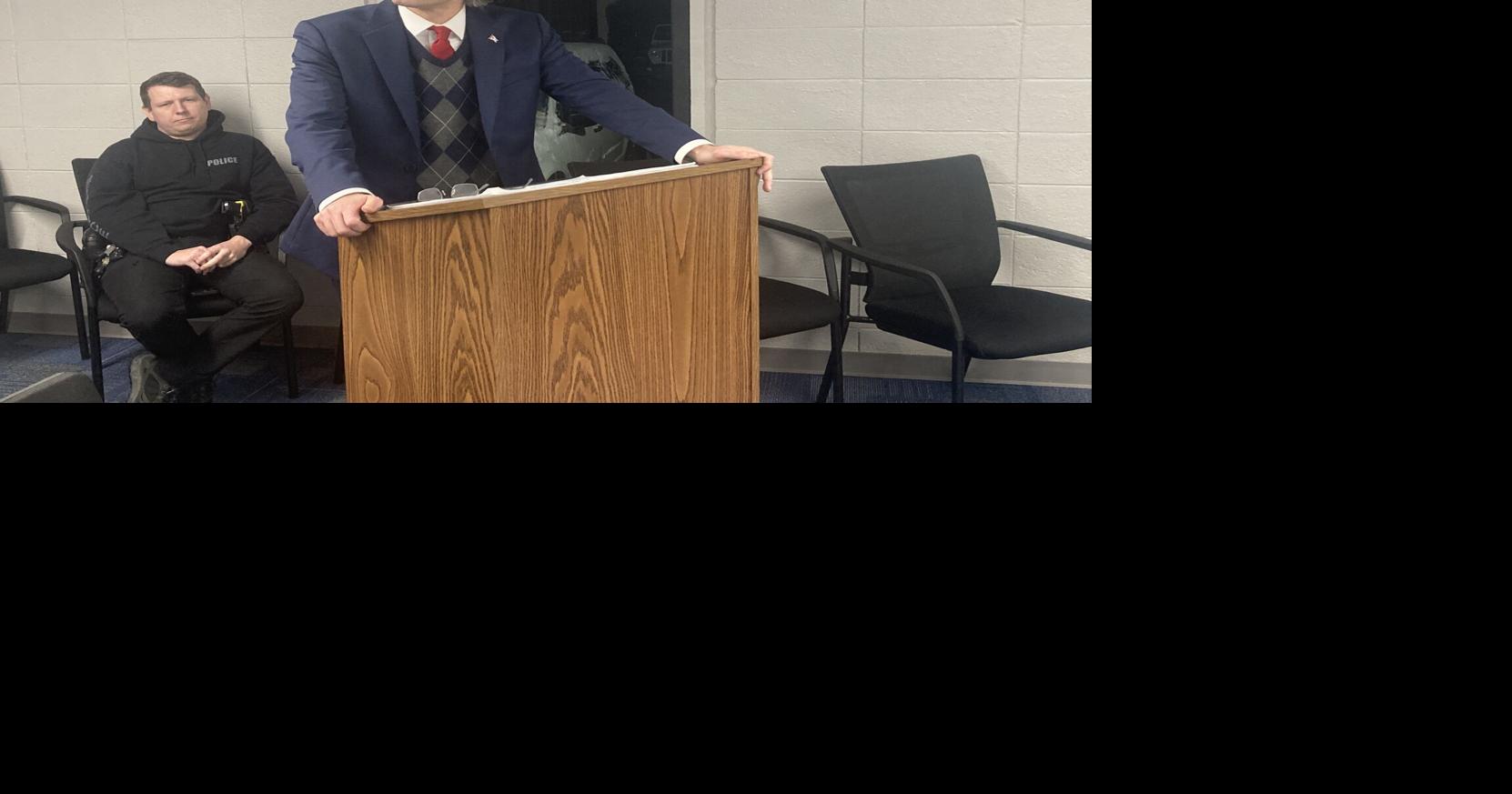 Jonathan Robe delivers final report to Nelsonville City Council | News ...
