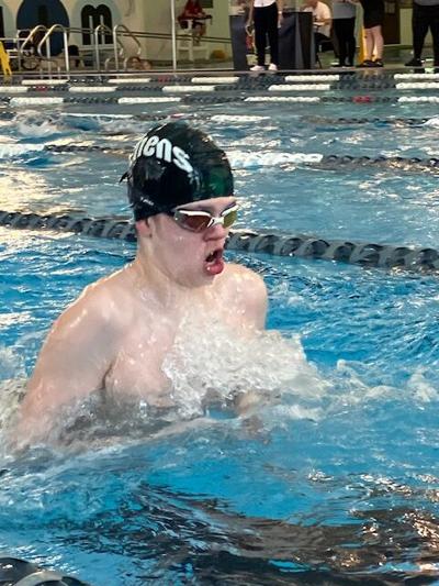 Bulldogs' swim team scores big at tri-meet | Sports | athensmessenger.com