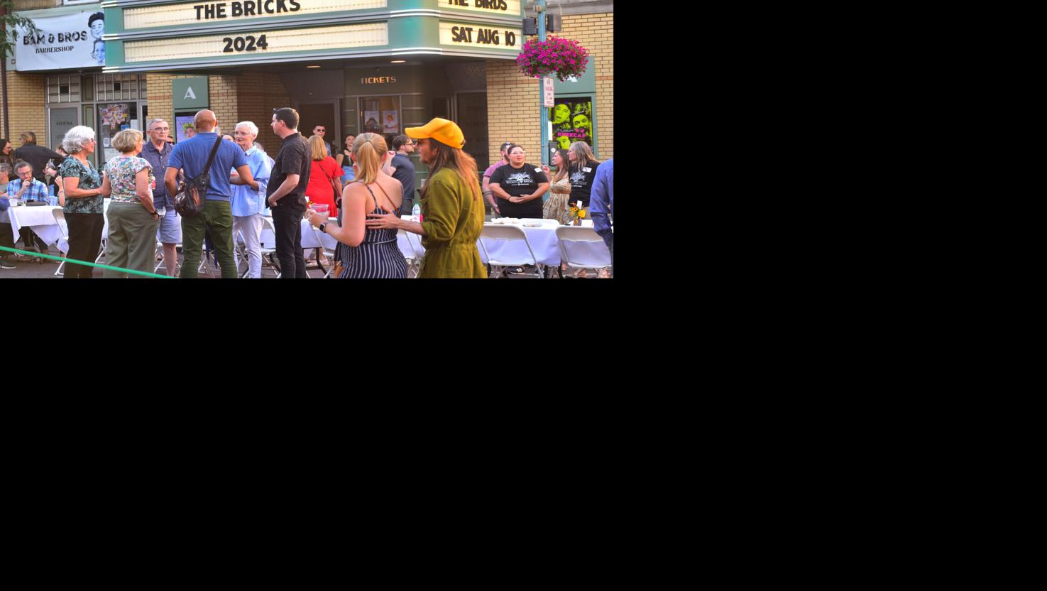 Bounty on the Bricks | Comment | athensmessenger.com