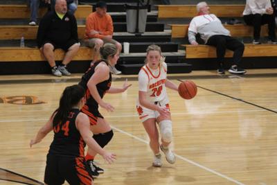 Hurd leads Buckeyes in opener | Local Sports | athensmessenger.com