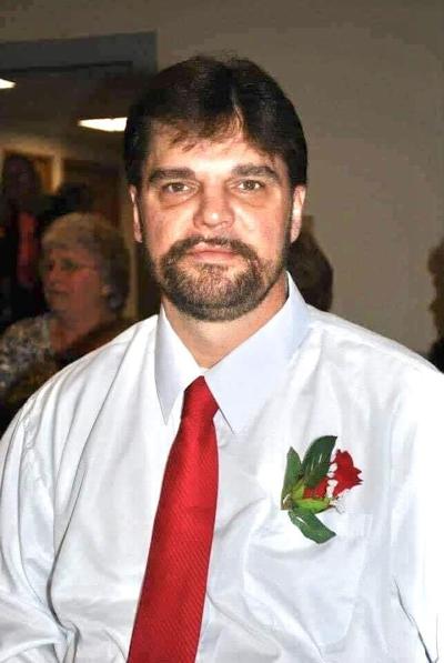 Robbie Perry | Obituaries | athensmessenger.com