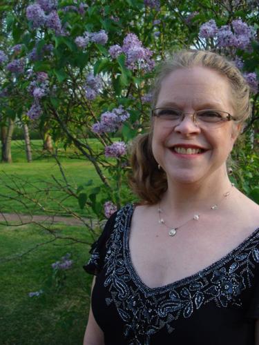 April Lewis | Obituaries | athensmessenger.com