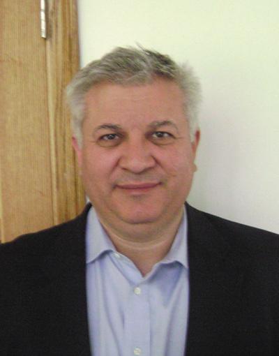 Athens-based prof does his part to help rebels in his native Syria ...