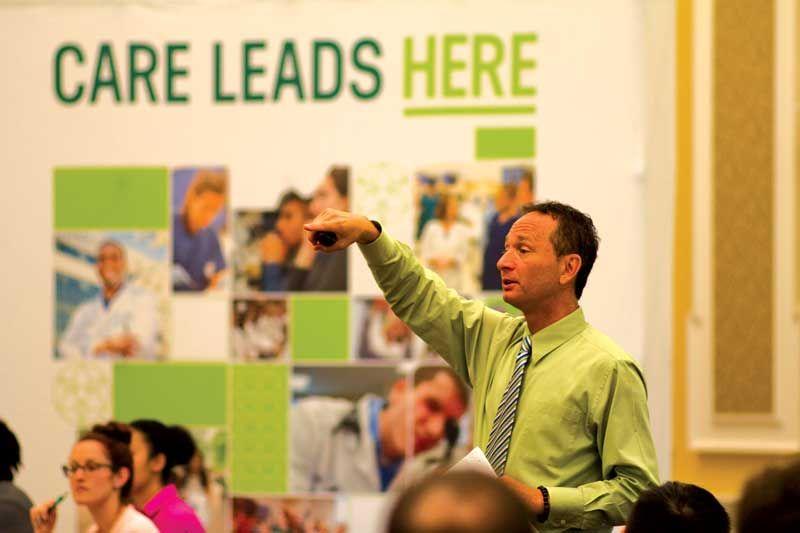 First students on Dublin campus begin orientation in Athens | Local ...