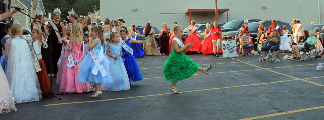 Parade of the Hills | Multimedia | athensnews.com