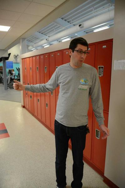 Assistant rec director chases down alleged Community Center thief ...